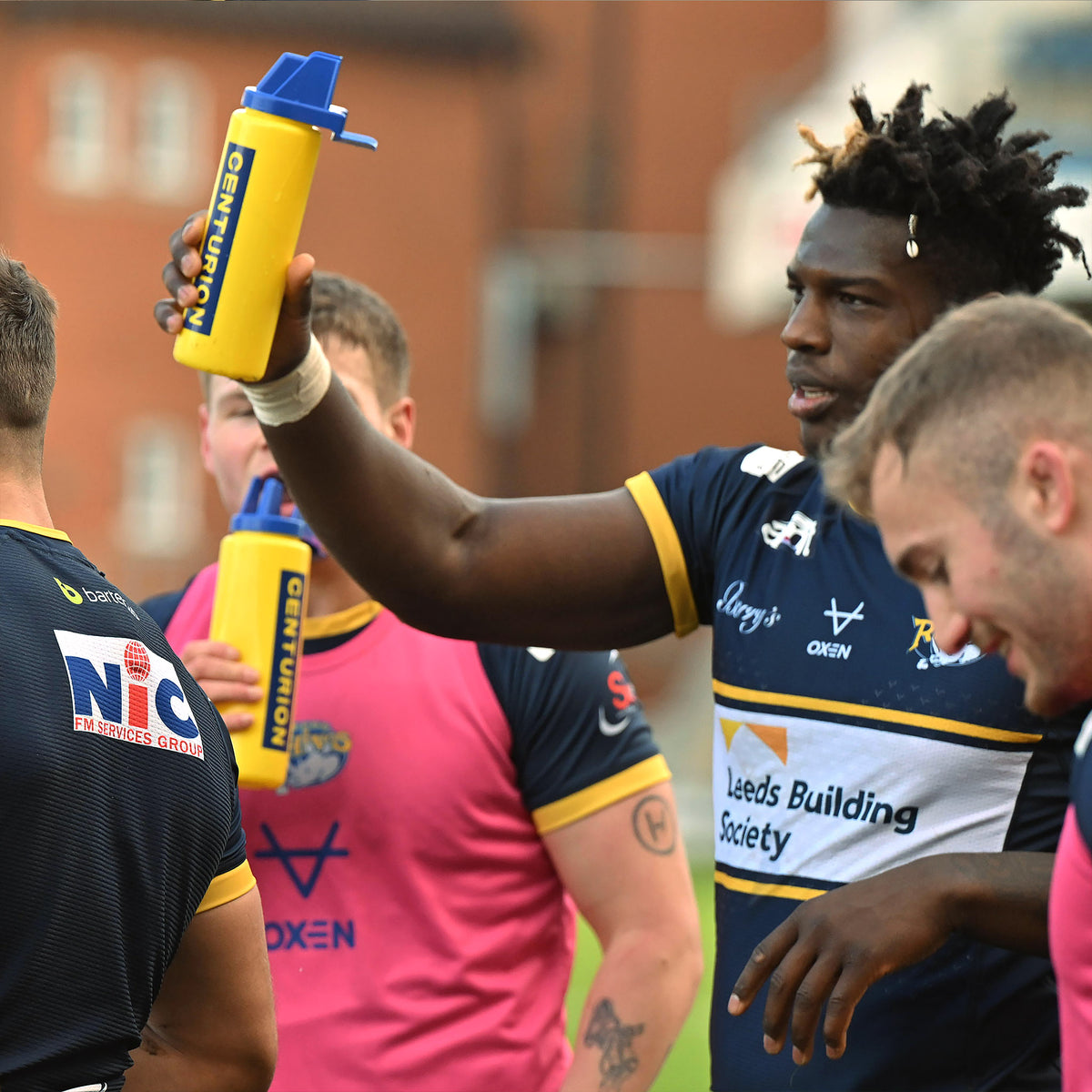 Hybrid Water bottles & Carrier – Centurion Rugby